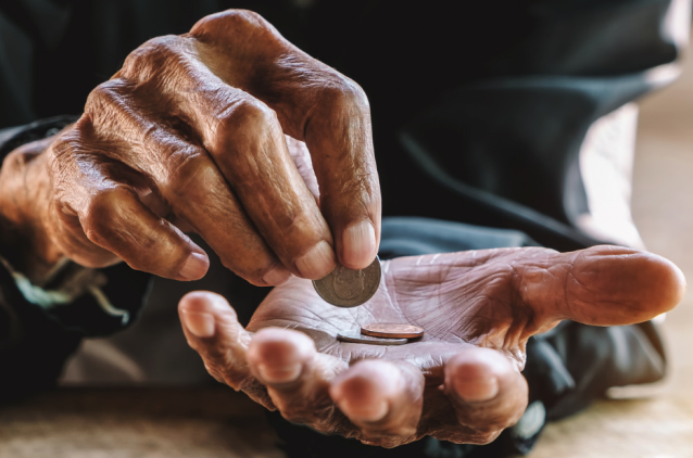 When Do I Hand Over My Bank Info? - Horizon Home Care and Hospice