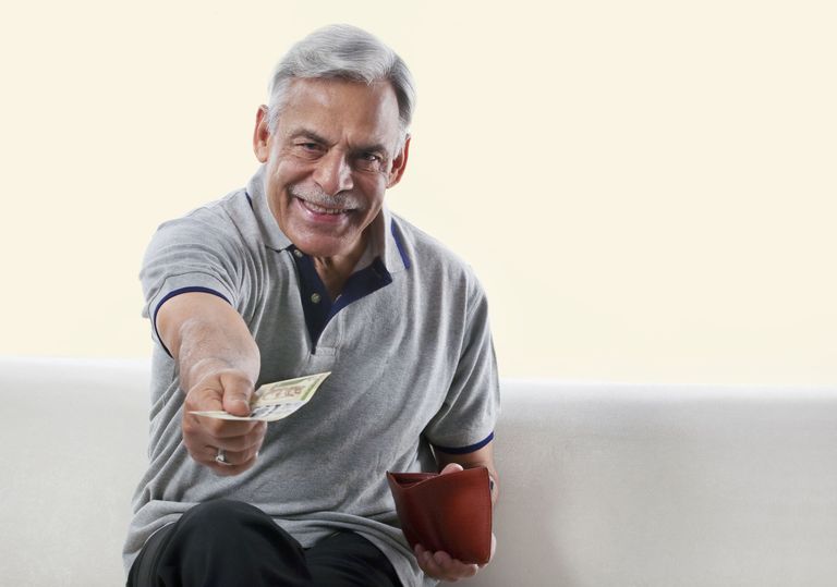 Dad is Giving Away Money - Horizon Home Care and Hospice